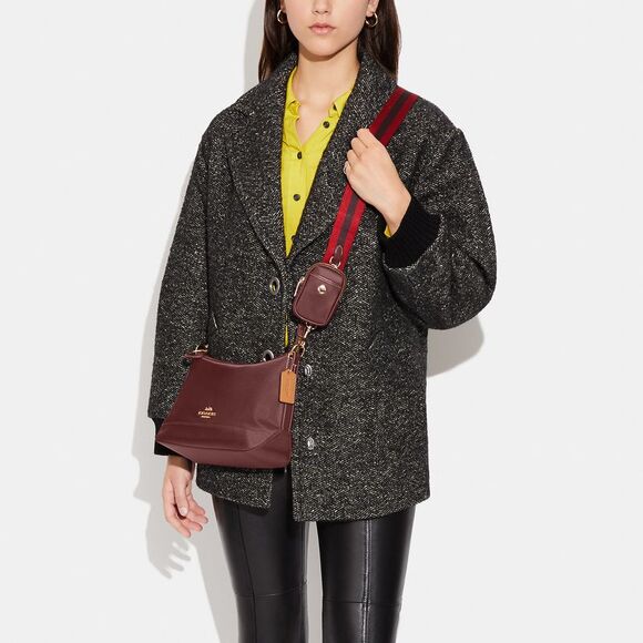 Coach | Bags | Almost Perfect Coach Outlet Ellis Shoulder Bag | Poshmark